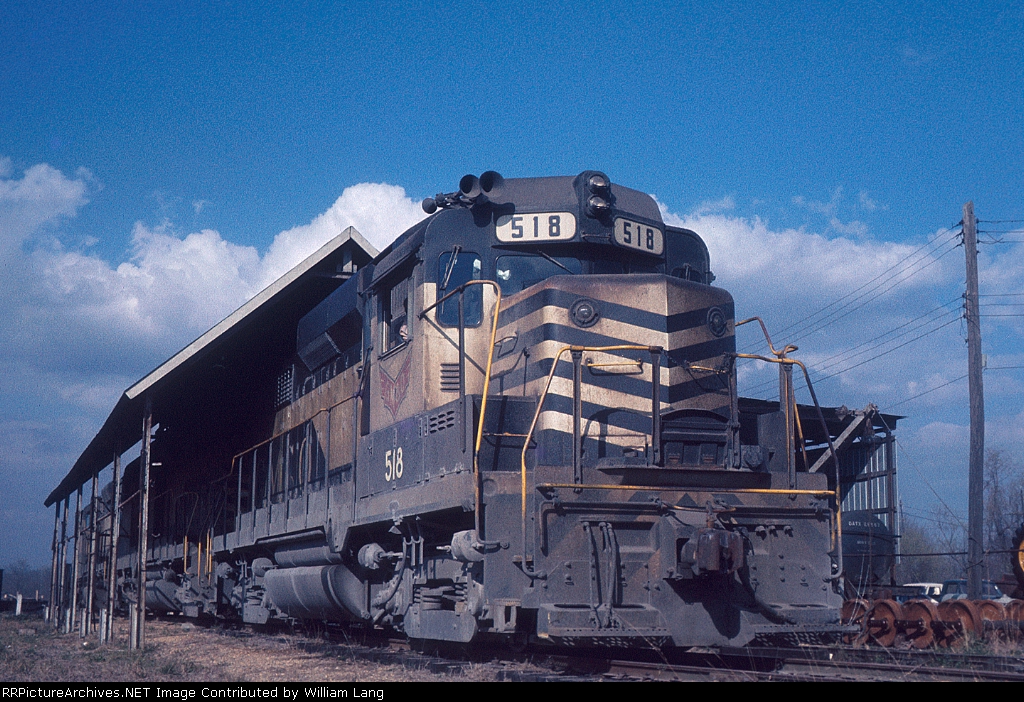 GM&O Train 33 at Rebel Shed, Canal Yard